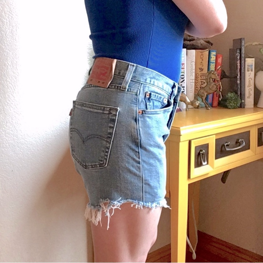 Levi’s 501 Classic 5 Button Fly Custom Cut Off Denim … - Gem